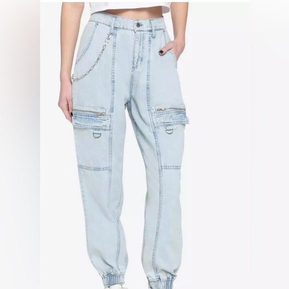 Hot Topic | Jeans | Hot Topic Washed Out Blue Jeans | Poshmark